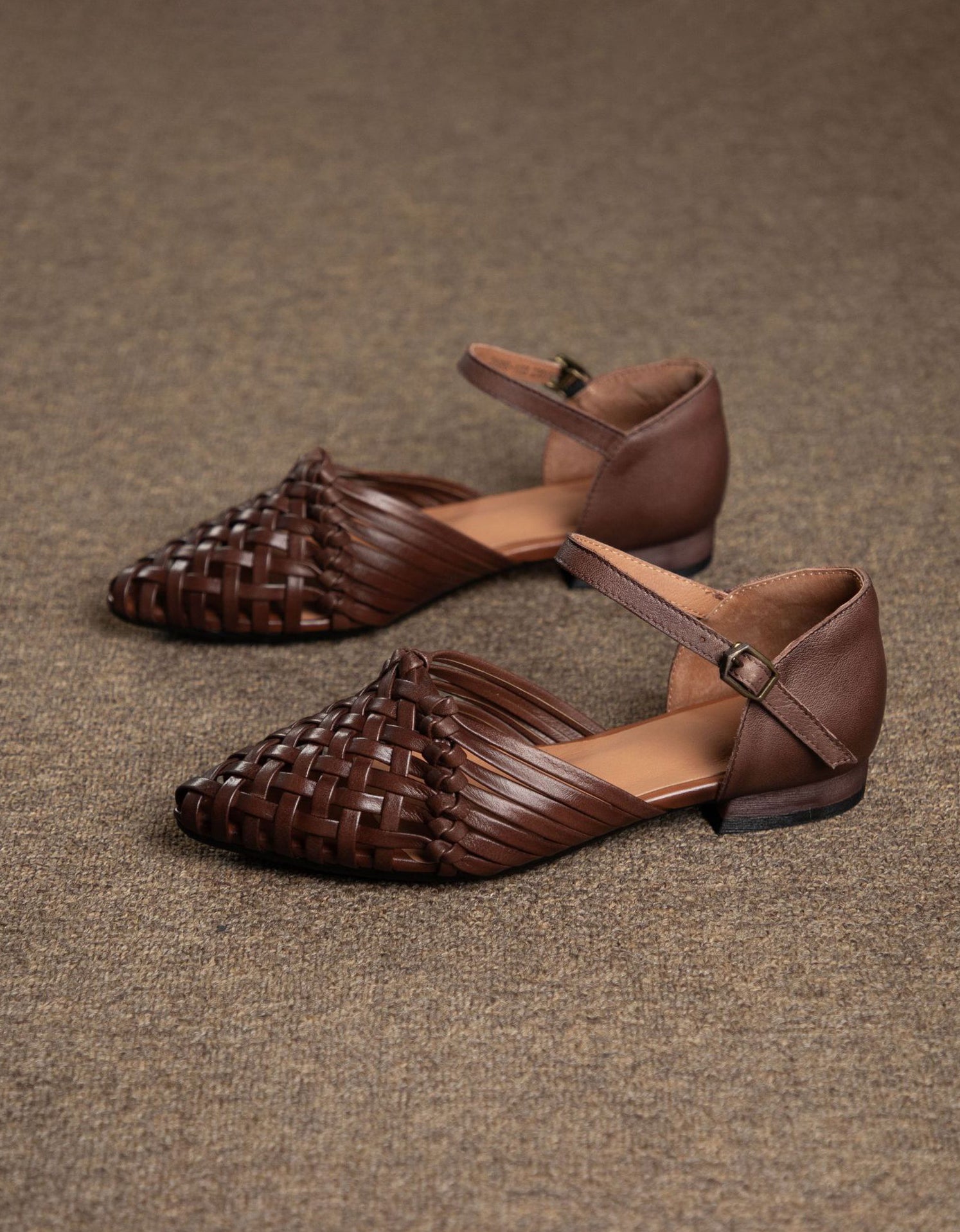 Vintage Leather Woven Pointed Toe Flat Sandals — Obiono