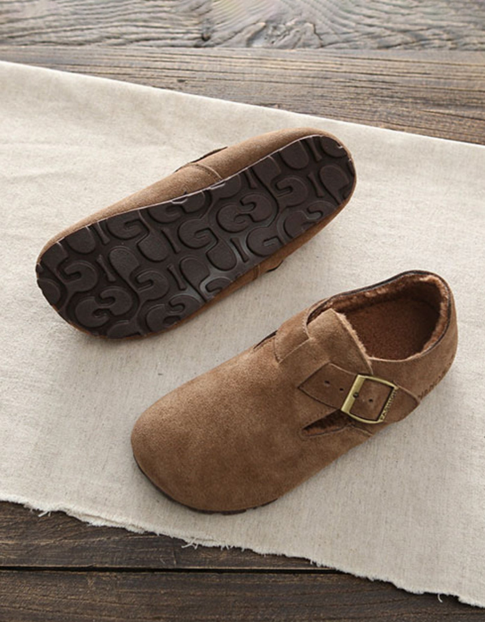 Winter Autumn Round Toe Suede Flat Shoes with Fur — Obiono