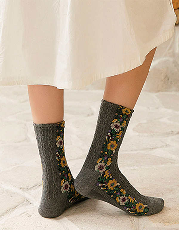 4 Pairs Vintage Socks Women's Long Tube Socks Floral — Obiono