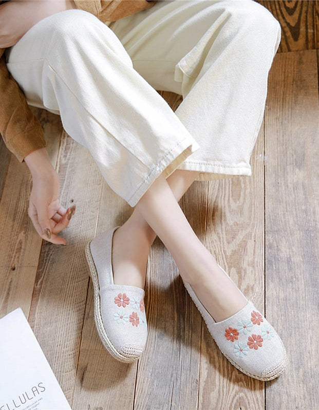 Handmade Linen-Embroidered Simple Flat Shoes — Obiono
