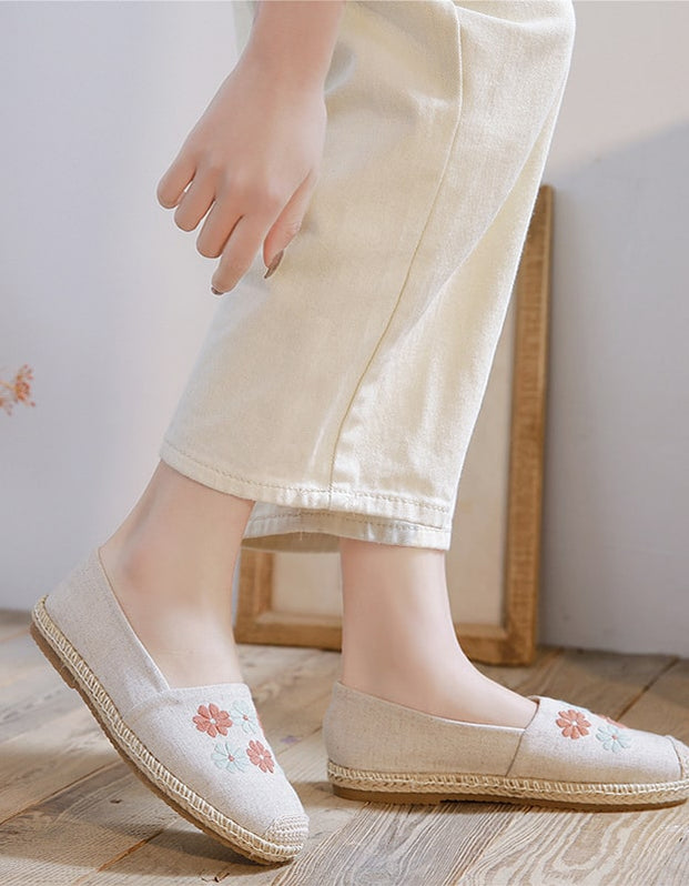 Handmade Linen-Embroidered Simple Flat Shoes — Obiono