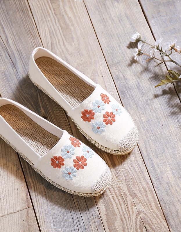 Handmade Linen-Embroidered Simple Flat Shoes — Obiono